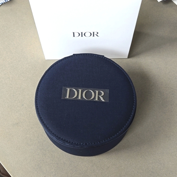 Dior | Bags | Brand New Dior Vanity Case Round With Silver Dior Logo ...